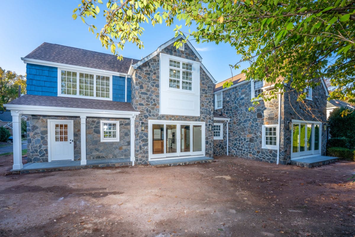 Kenai Grey Basalt Mosaic Style Real Stone Veneer | Quarry Mill