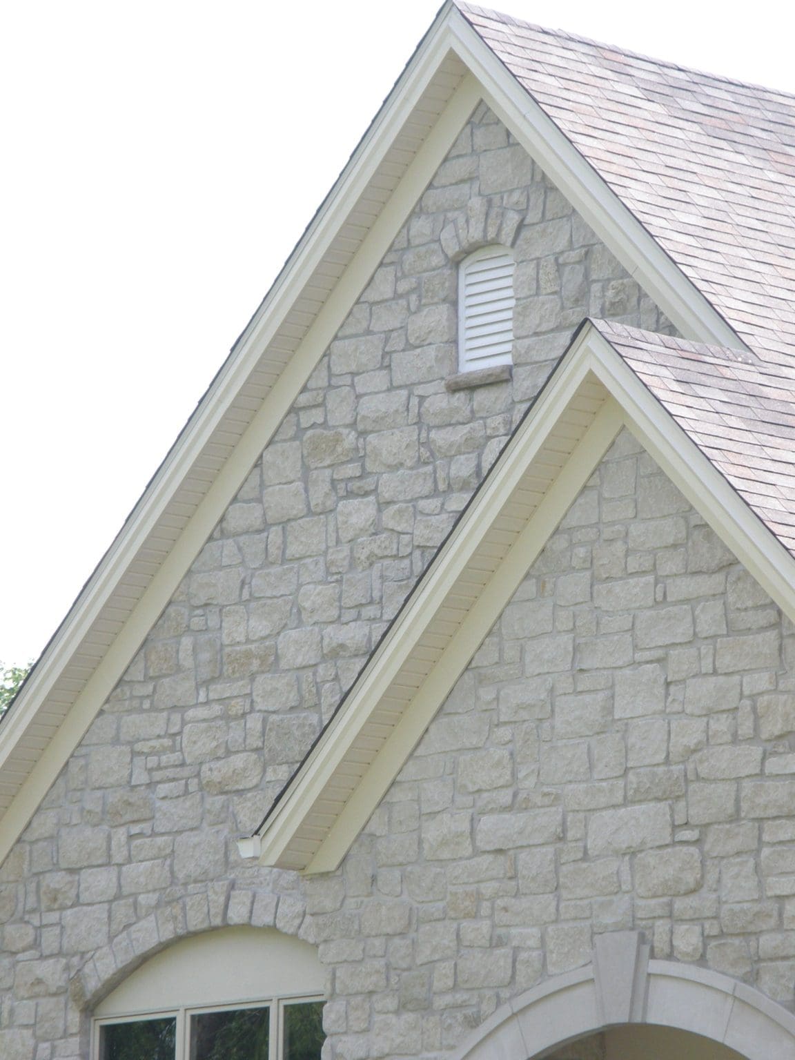 La Spezia Rough Cut Ashlar Natural Thin Veneer | Quarry Mill