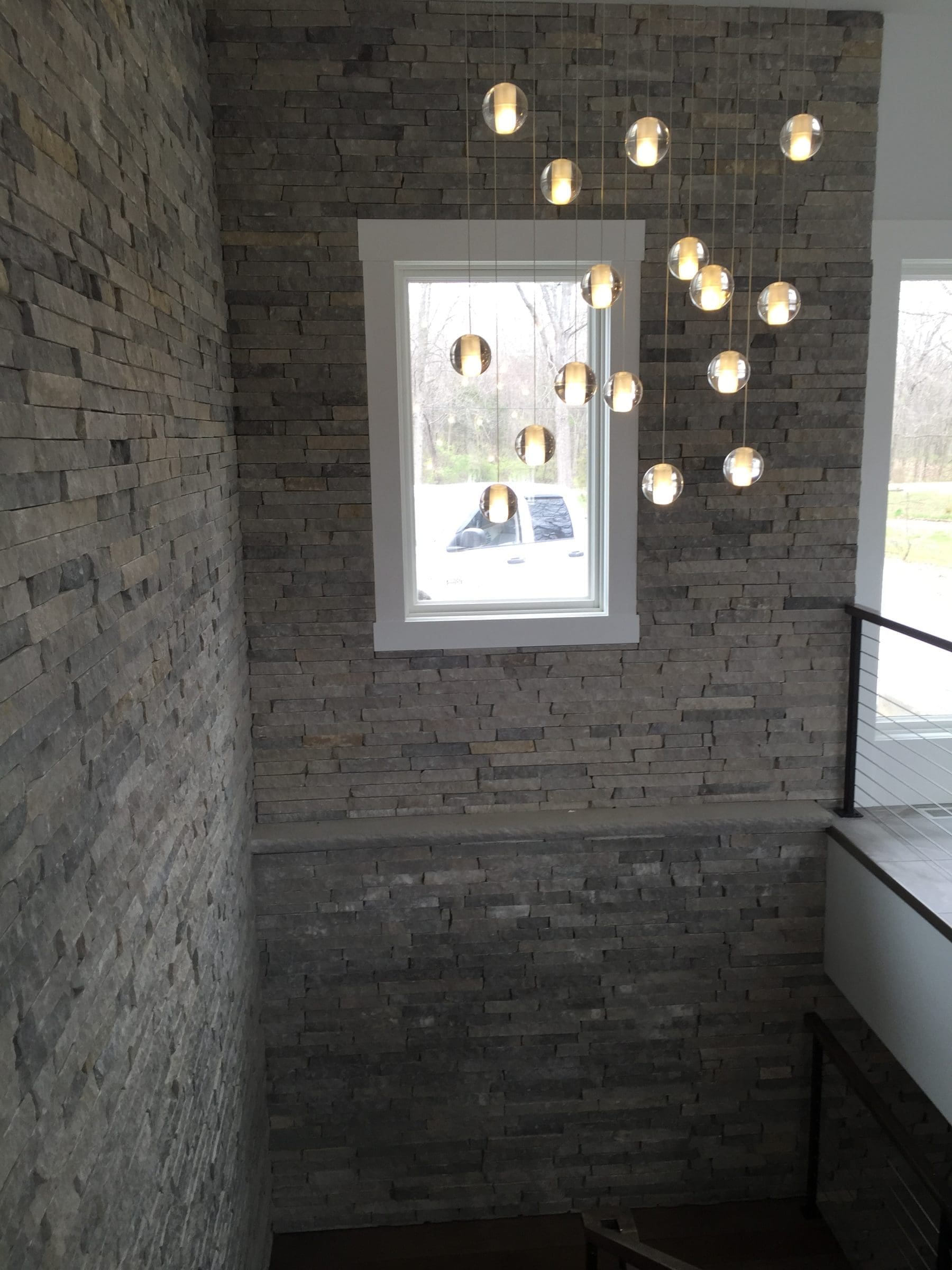 Silver Cloud Natural Ledgestone Thin Veneer Modern Drystacked Interior ...