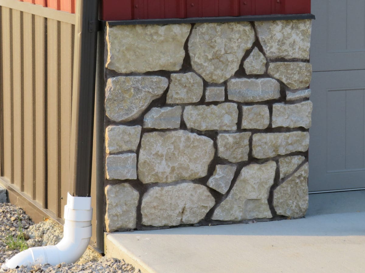 Chateau Natural Limestone Thin Veneer Exterior | Quarry Mill